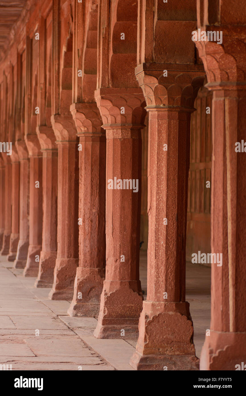 Red sandstone architecture hi-res stock photography and images - Alamy