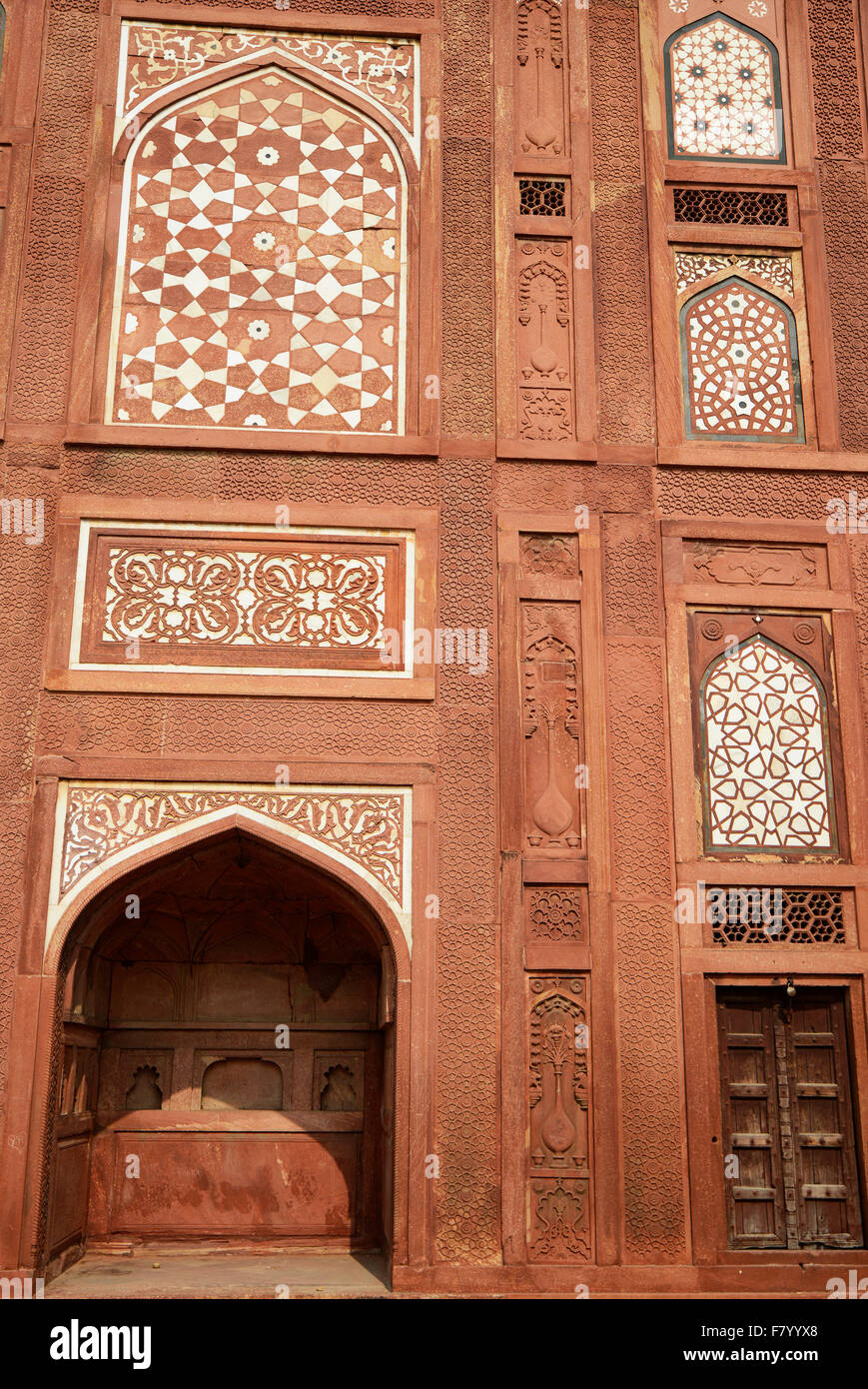 Wonderful detail of architecture of the-Akbar's tomb,Sikandara Stock ...