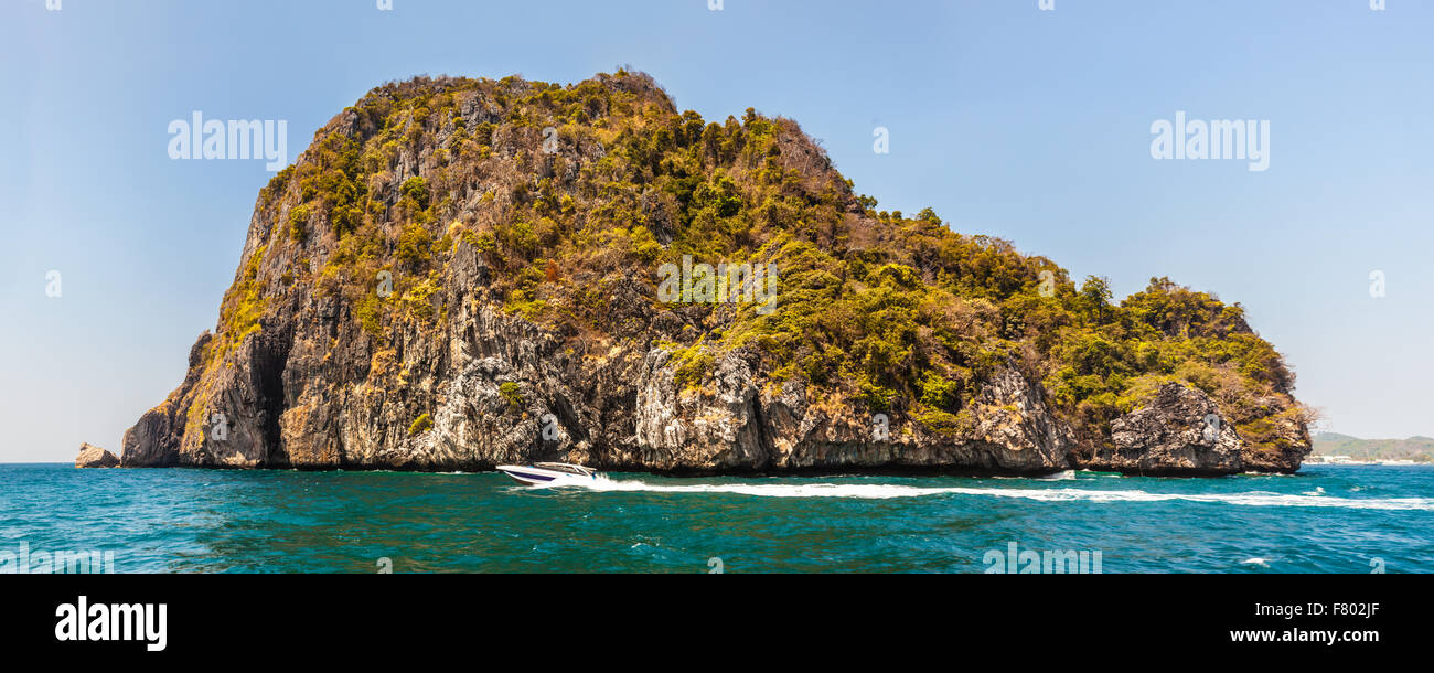 The majestic cliffs of Phi Phi Island tropical paradise, Thailand, in ...