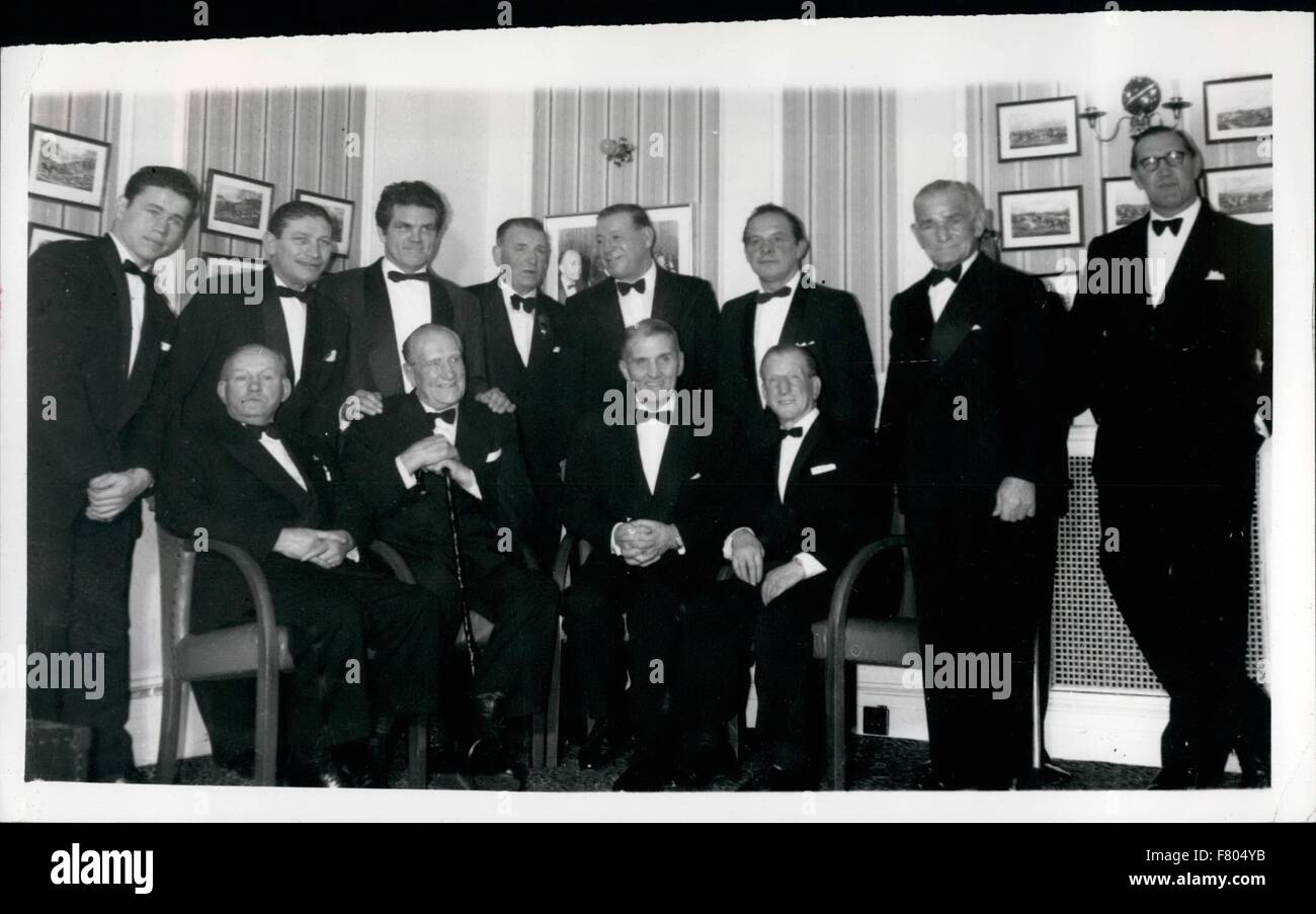 Photo shows world heavyweight hi-res stock photography and images - Alamy