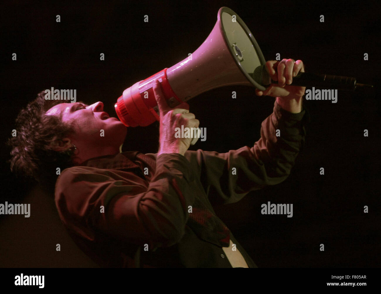 6 september 2002 hi-res stock photography and images - Alamy