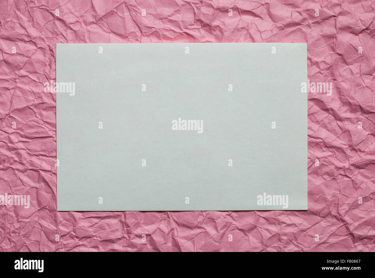 Blank paper pink card hi-res stock photography and images - Alamy