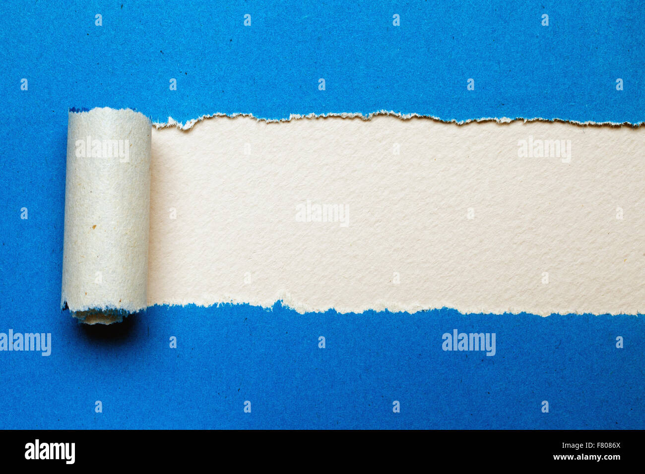 Rip paper texture hi-res stock photography and images - Alamy