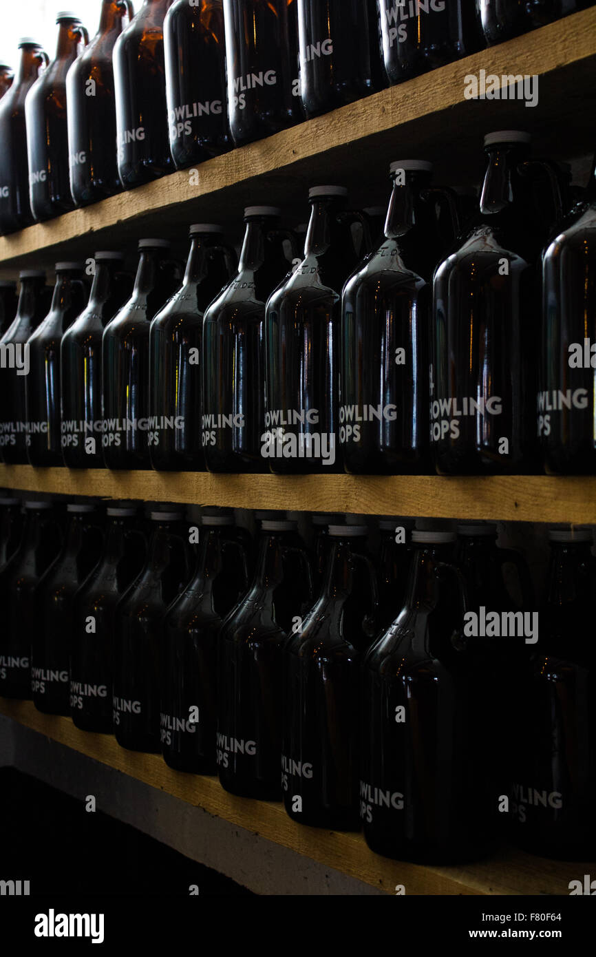 Howling hops brewery hi-res stock photography and images - Alamy