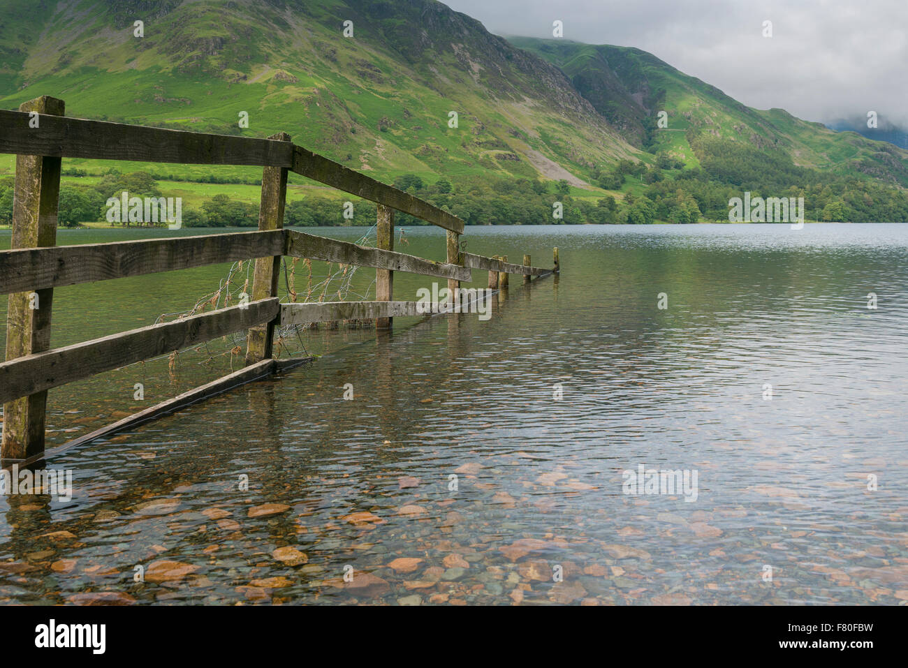 Fence submerged hi-res stock photography and images - Alamy