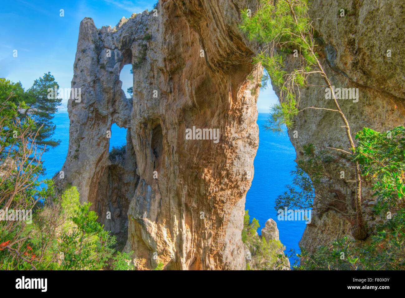 The Arch, quadriple natural arch on cliffs above Capri and Tyrrhenian ...