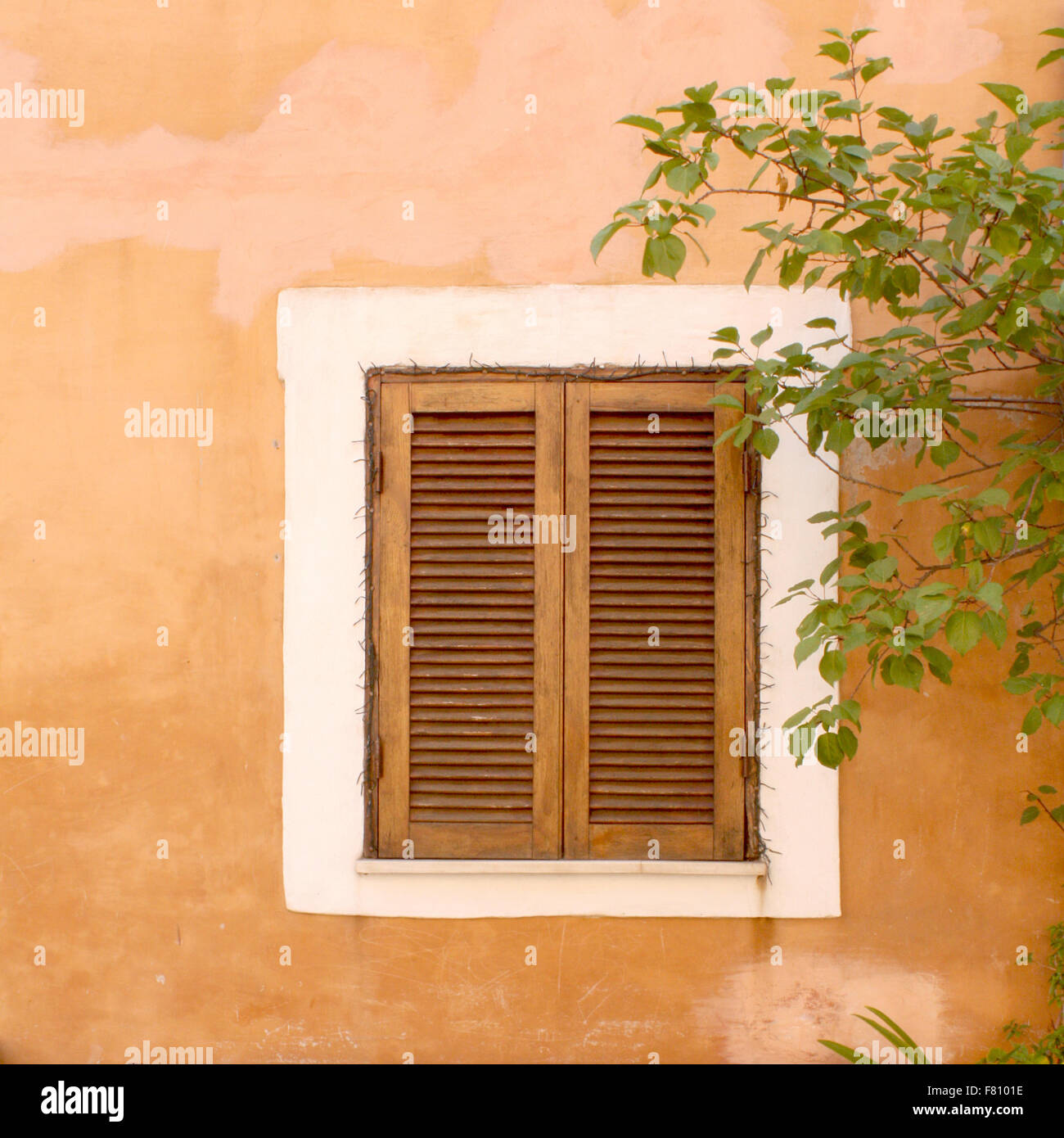 Old shutters hi-res stock photography and images - Alamy