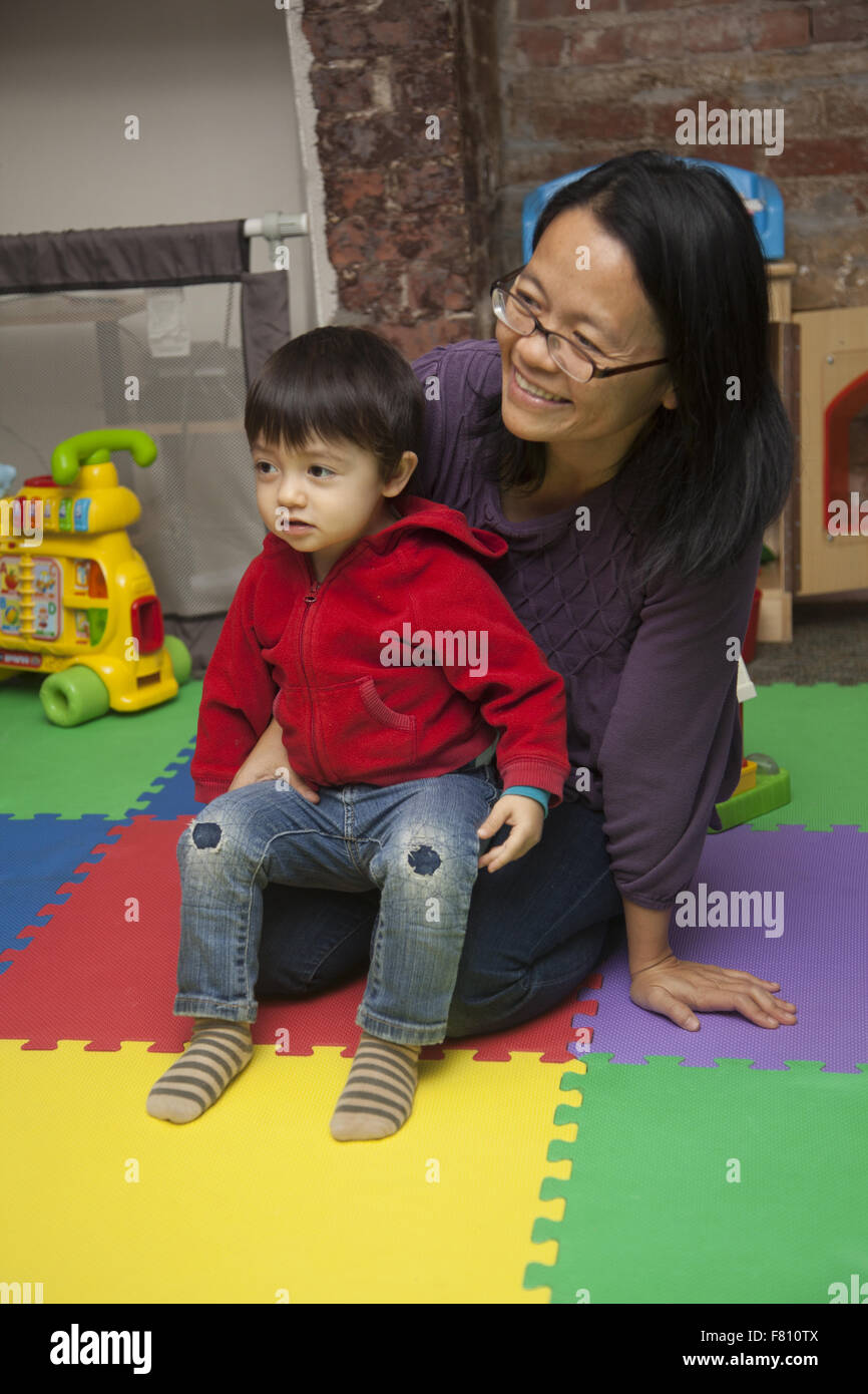 Daycare and parents hi-res stock photography and images - Alamy
