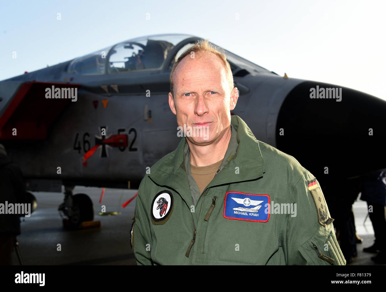 Tactical air wings hi-res stock photography and images - Alamy