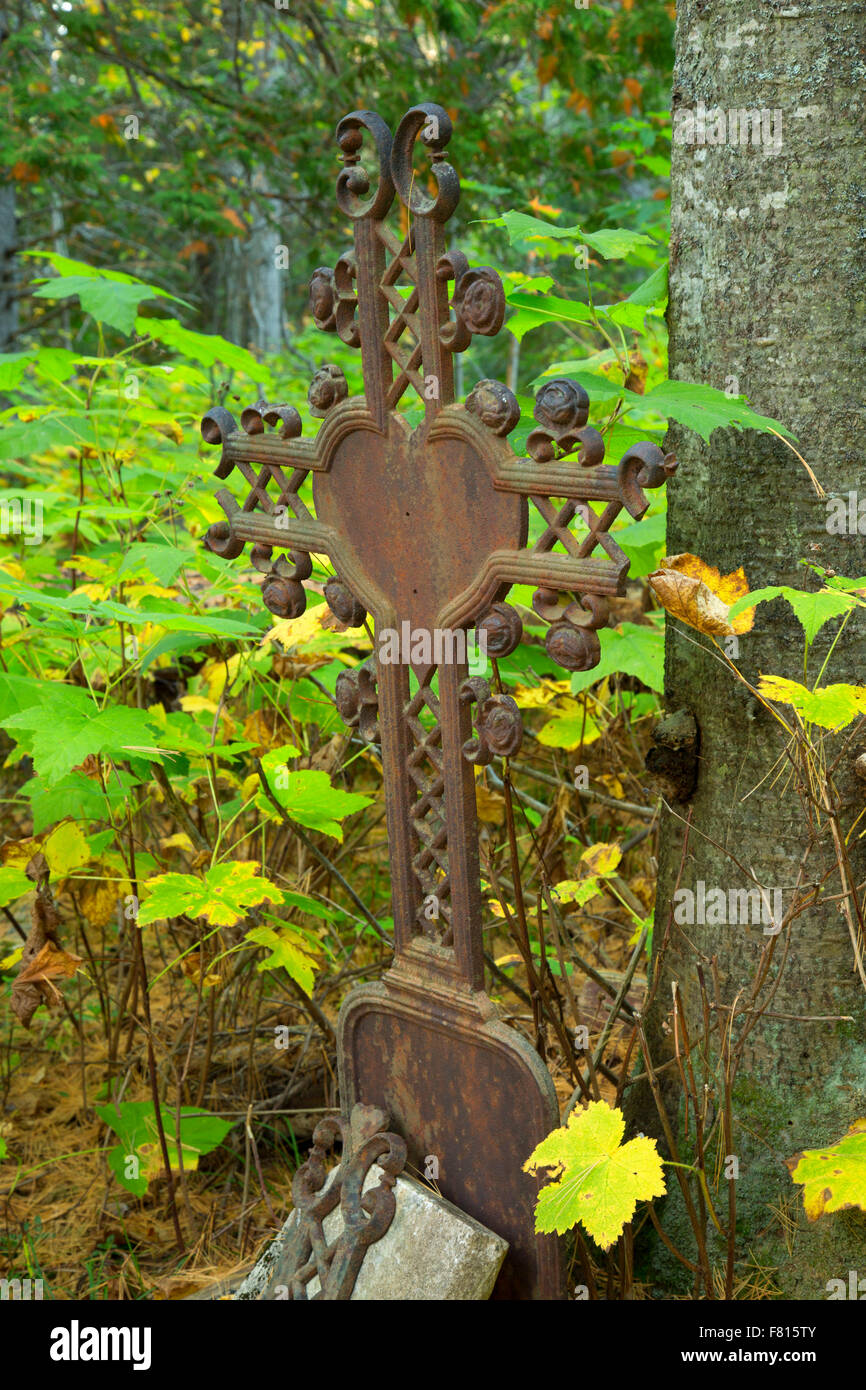 Michigan cemetery hi-res stock photography and images - Alamy