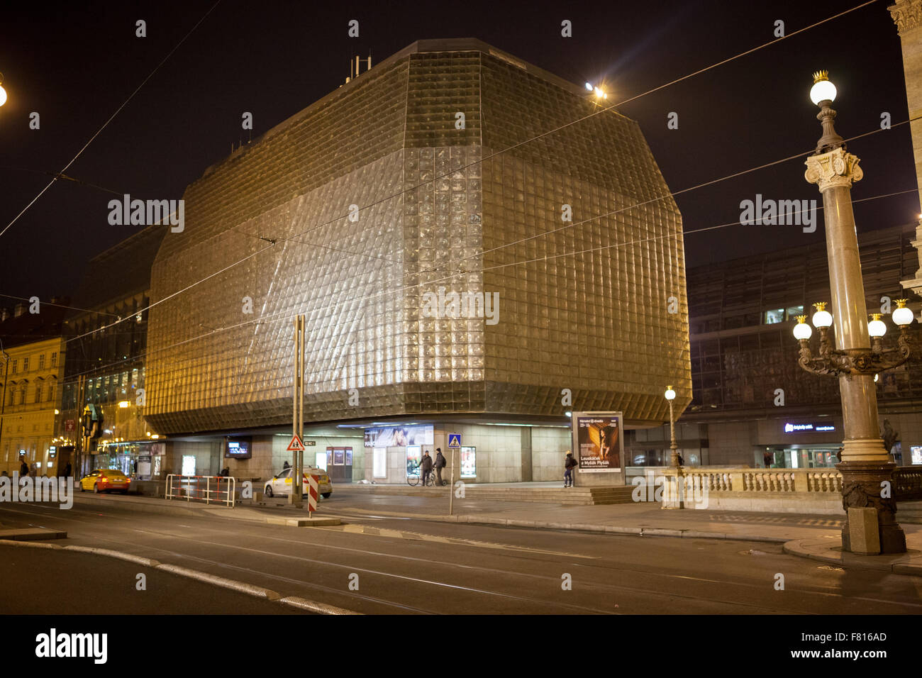 Prague modern theatre hi-res stock photography and images - Alamy