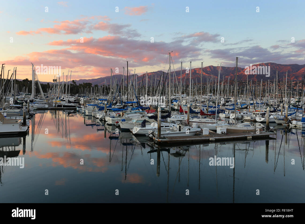 Santa barbara harbor hi-res stock photography and images - Alamy
