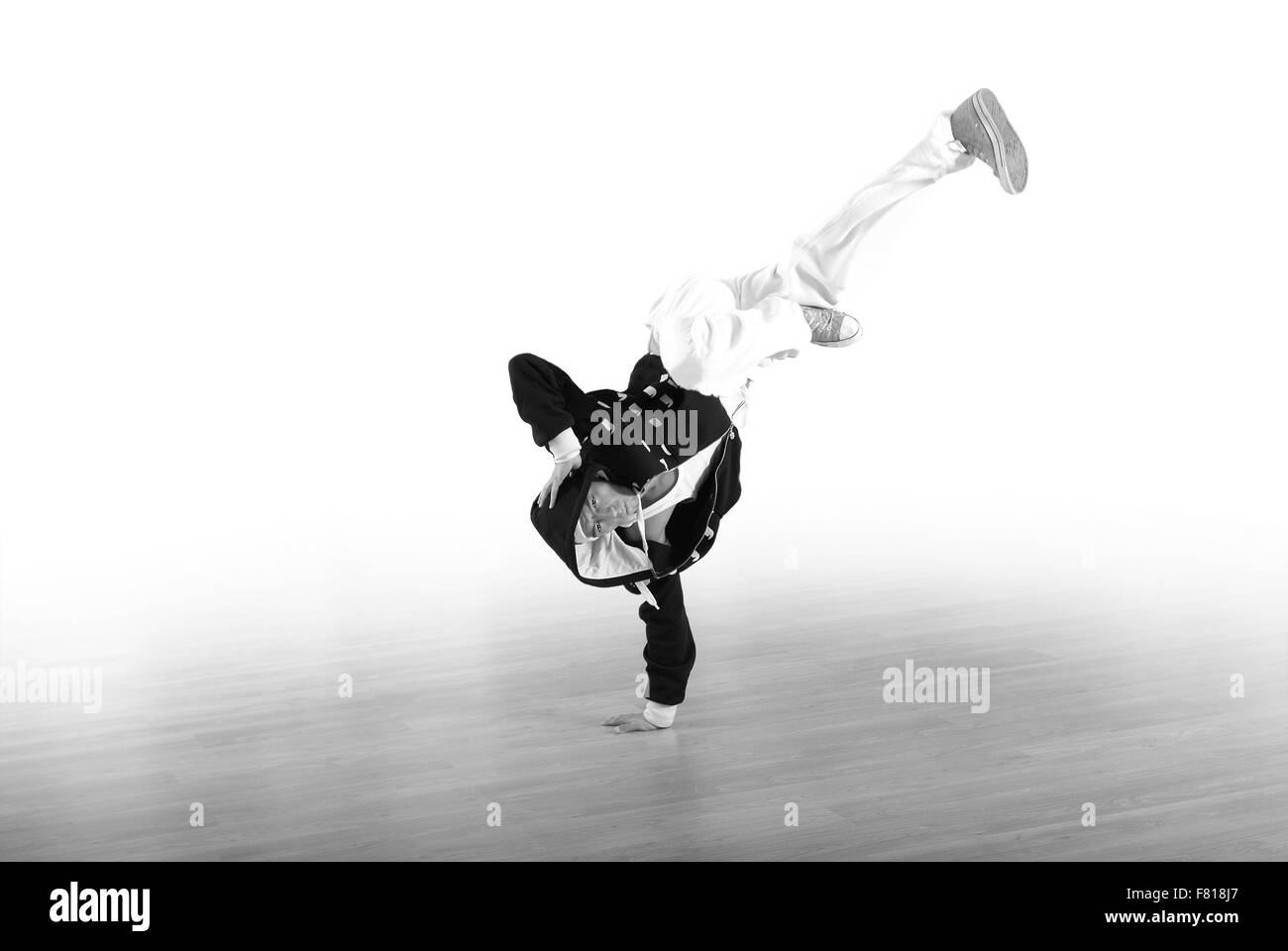 Breakdance Black and White Stock Photos & Images - Alamy