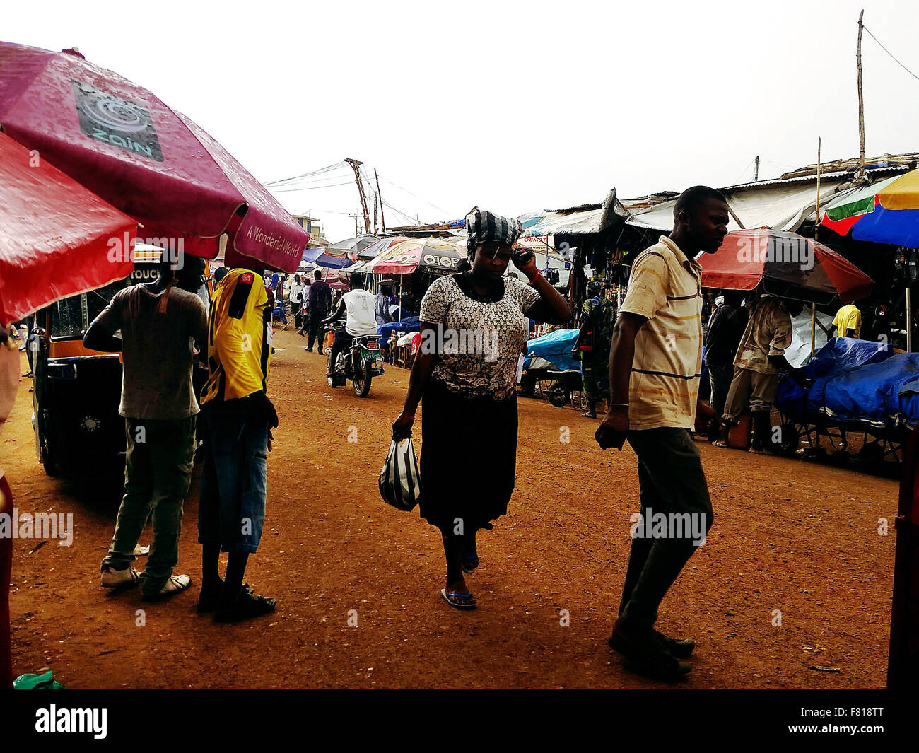 Warrup, South Sudan. 21st Sep, 2015. South Sudanese are seen at a ...