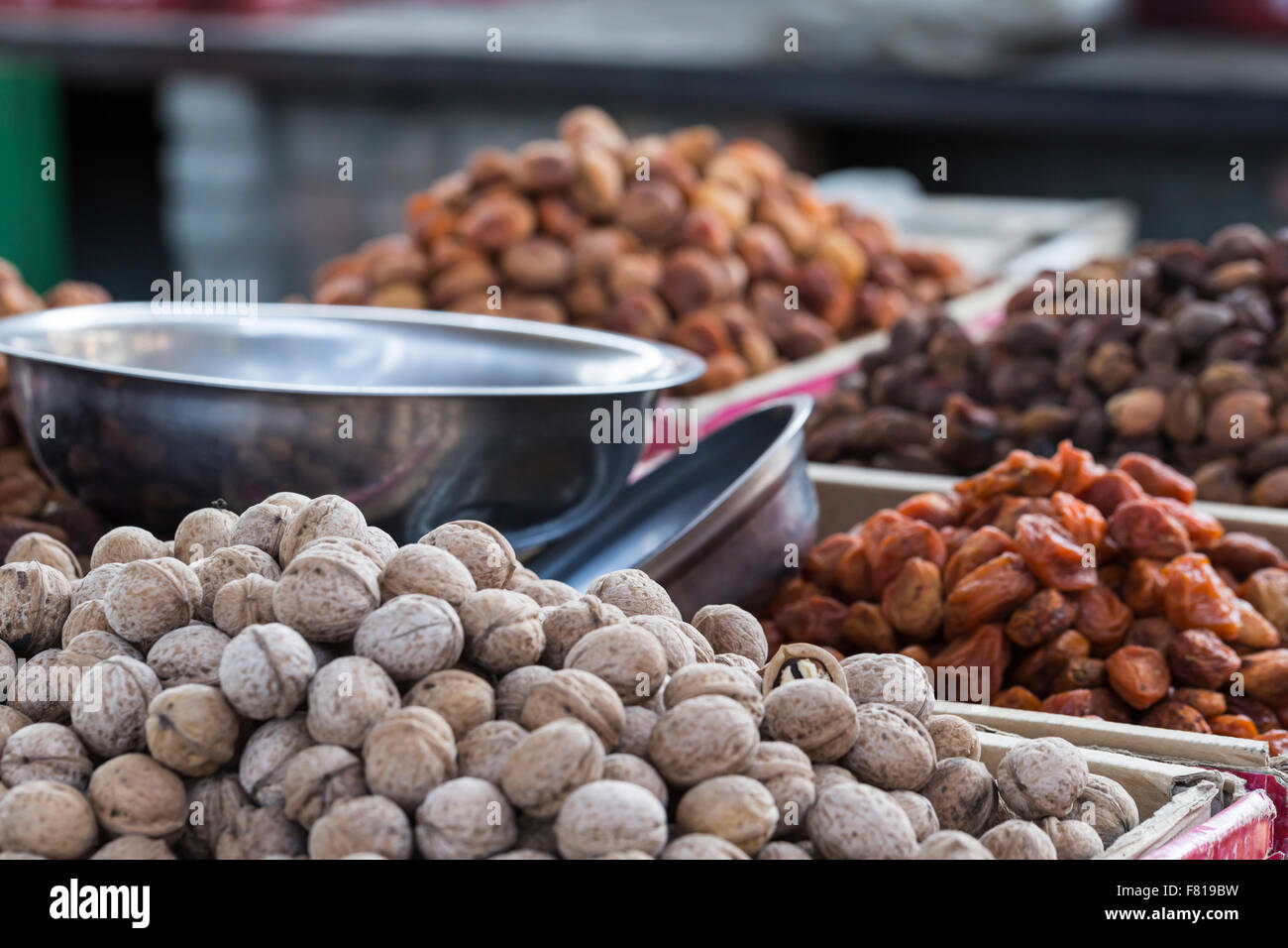Nuts at the asian market Stock Photo - Alamy
