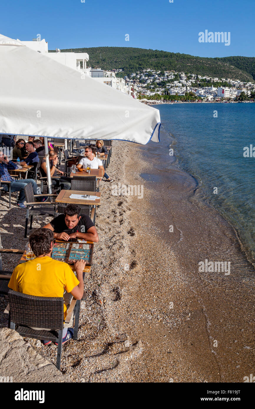 Men Playing Backgammon On The Beach, Bodrum, Mugla Province, Turkey ...