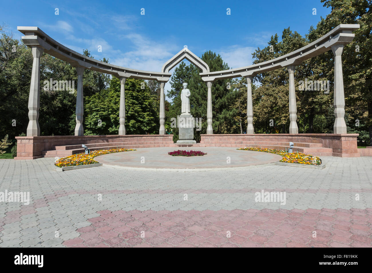 Kurmanjan Datka Monument. Bishkek. Kyrgyzstan Stock Photo - Alamy