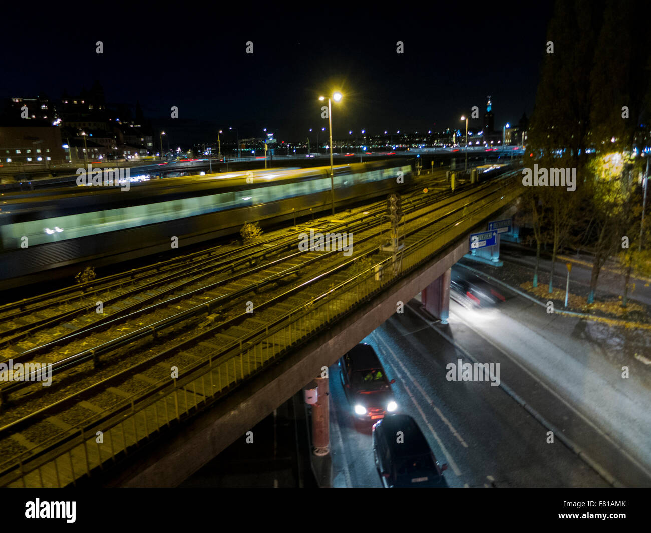 Subway train on a bridge connection Södermalm and the Old Town in ...