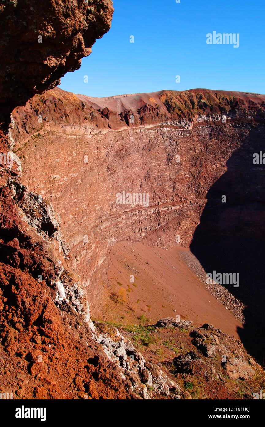 Vesuvius volcano crater in the Gulf of Naples, Italy Stock Photo - Alamy