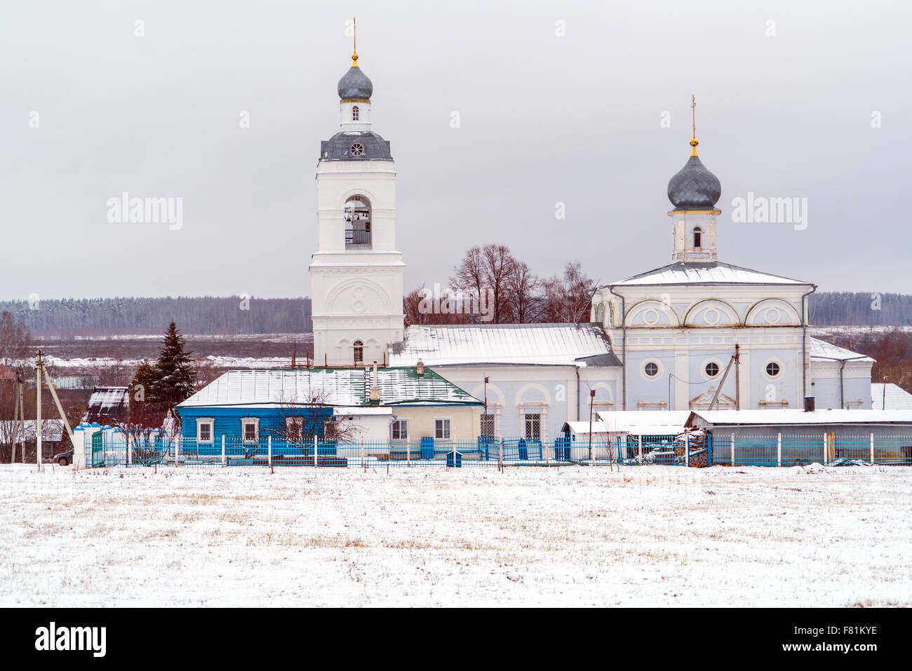 Winter snow scene russian church hi-res stock photography and images ...