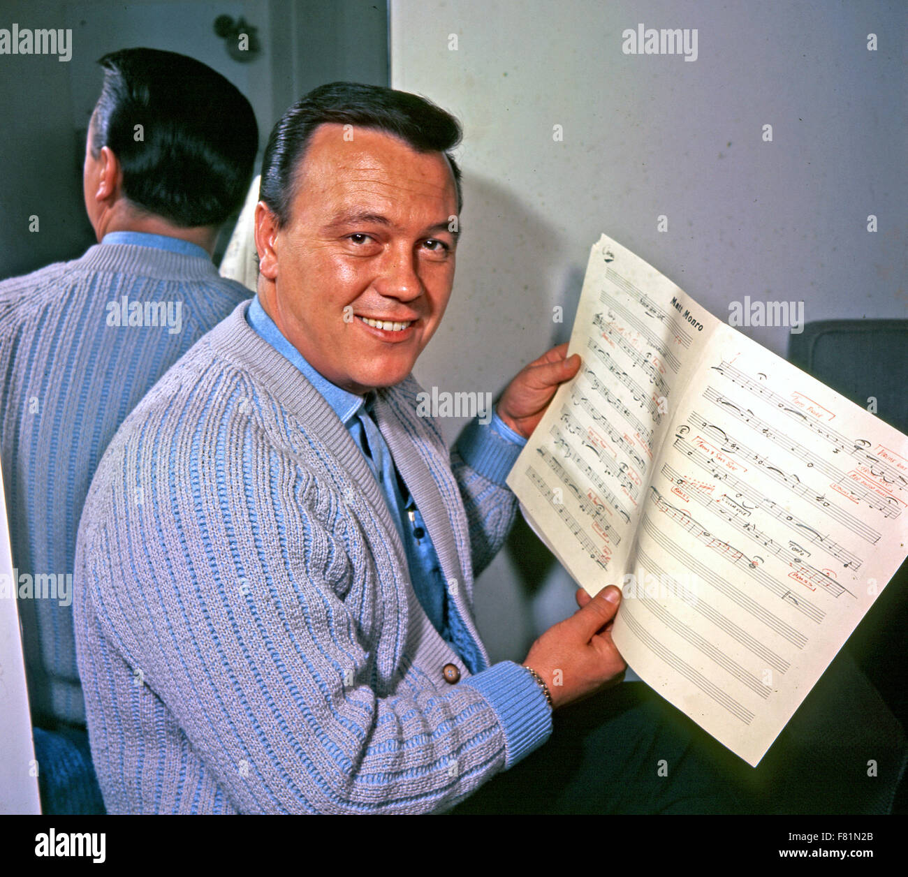 MATT MONRO (1930-1985) English pop singer about 1968 Stock Photo - Alamy