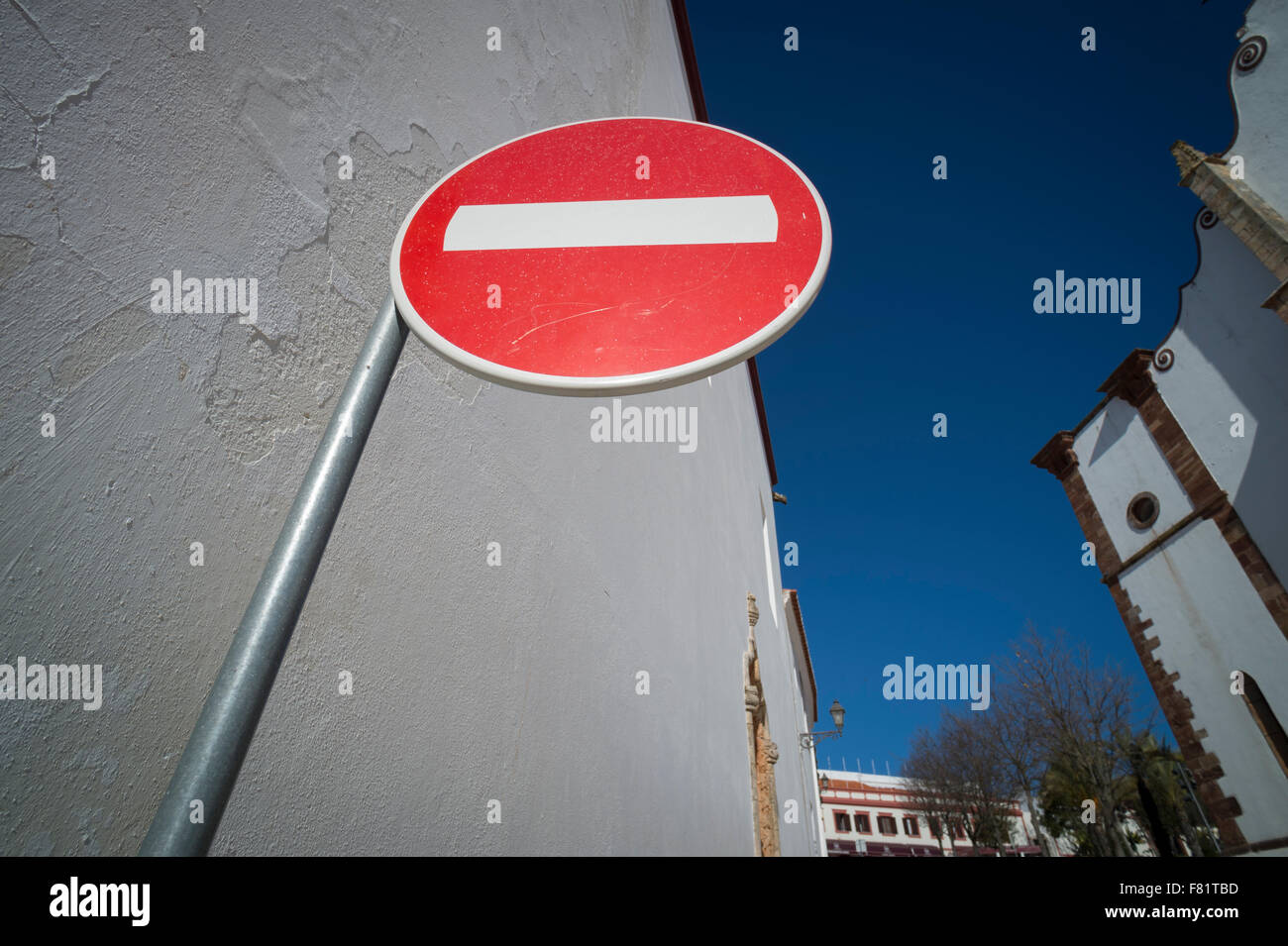 A blue traffic sign hi-res stock photography and images - Alamy