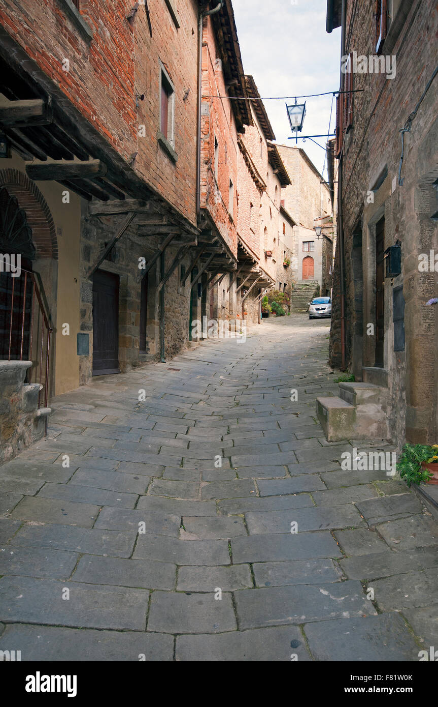 Medieval brick houses in via hi-res stock photography and images - Alamy