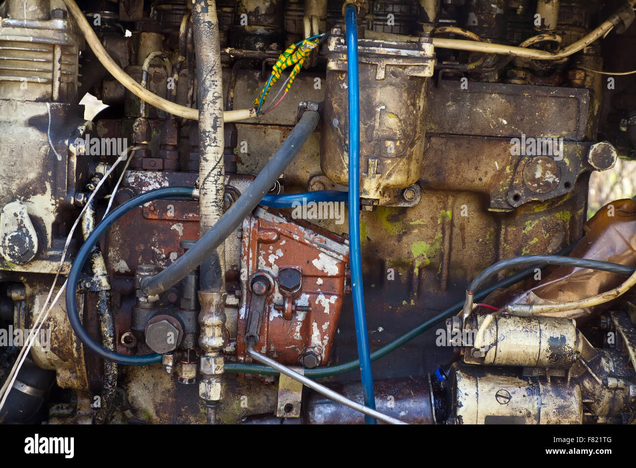 battered old farm tractor engine Stock Photo - Alamy