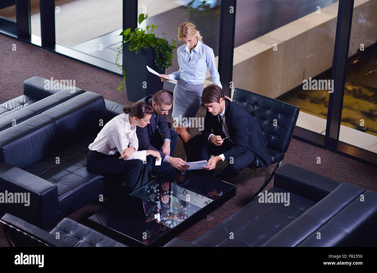 business people shaking hands make deal and sign contract Stock Photo ...