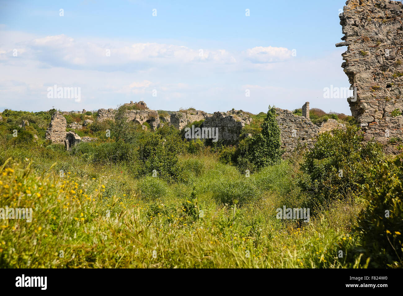 Ancient Side ruins in Turkey Kemer Antalya Stock Photo - Alamy