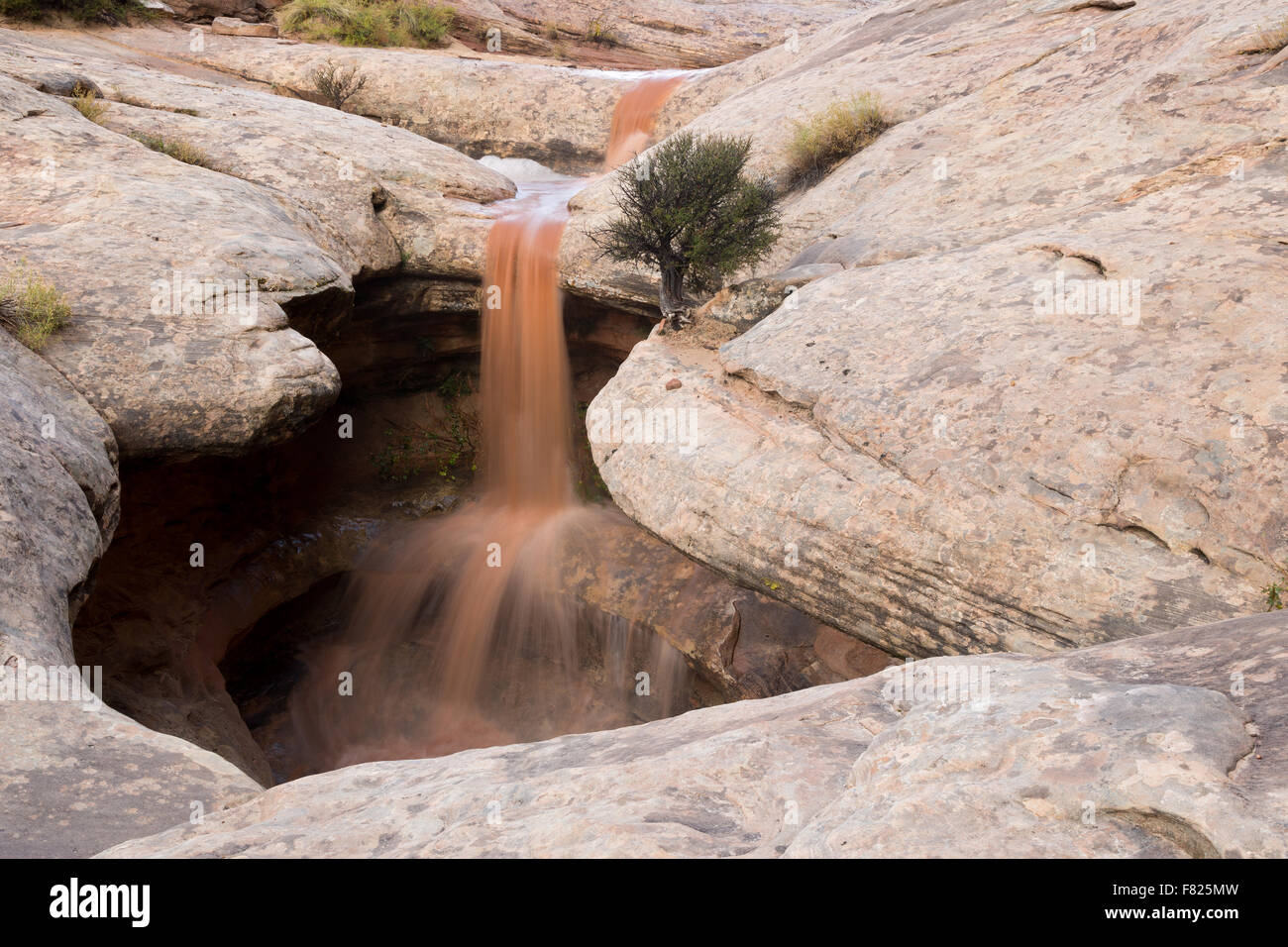 Flash flood waterfall hi-res stock photography and images - Alamy