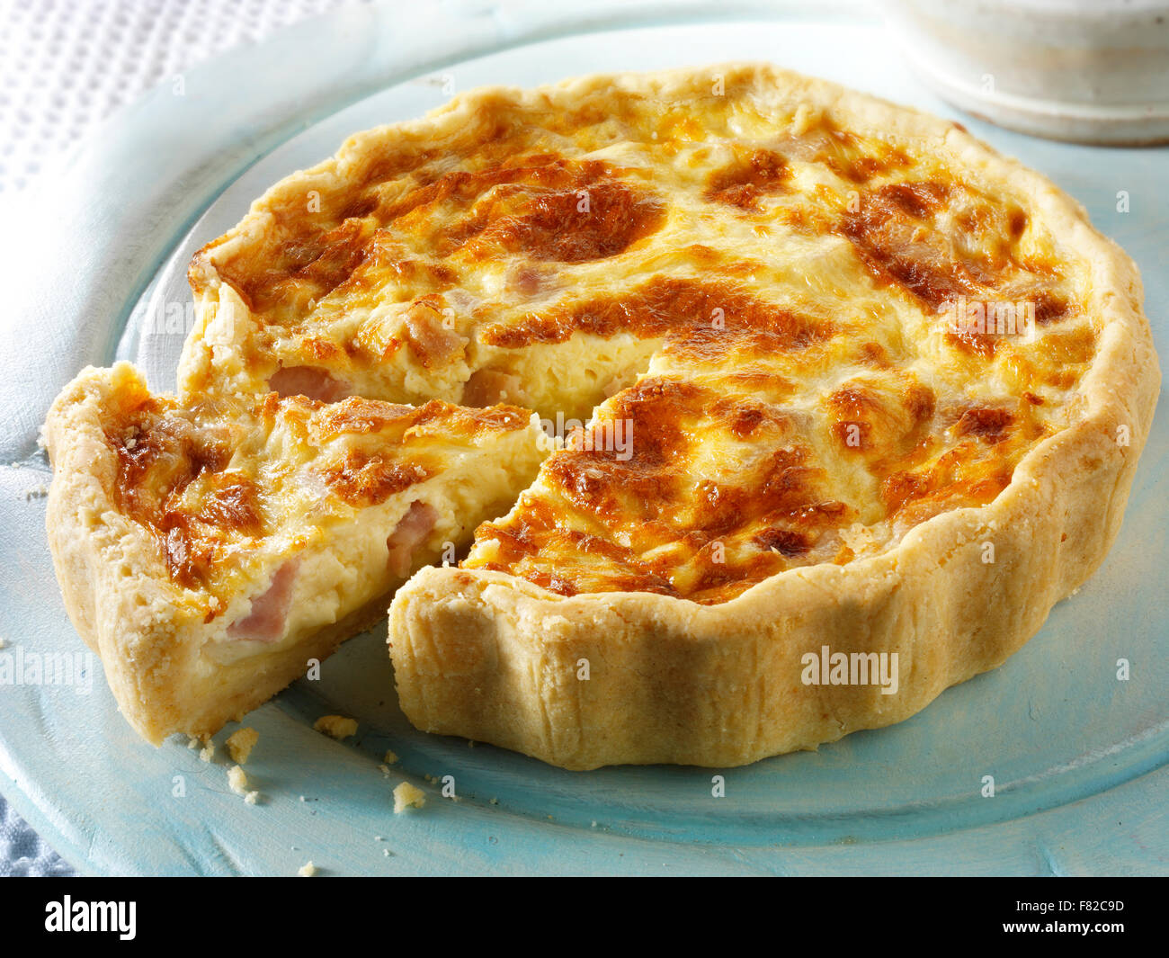 Lunch quiche hi-res stock photography and images - Alamy