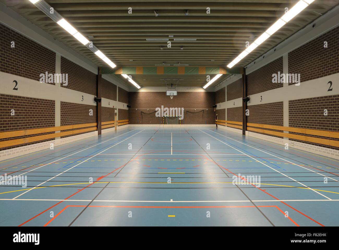 Empty school hall hi-res stock photography and images - Alamy