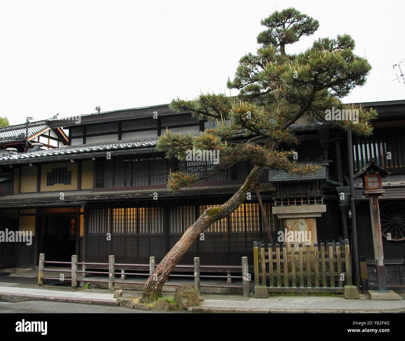 Japanese houses in neighborhood in hi-res stock photography and images ...