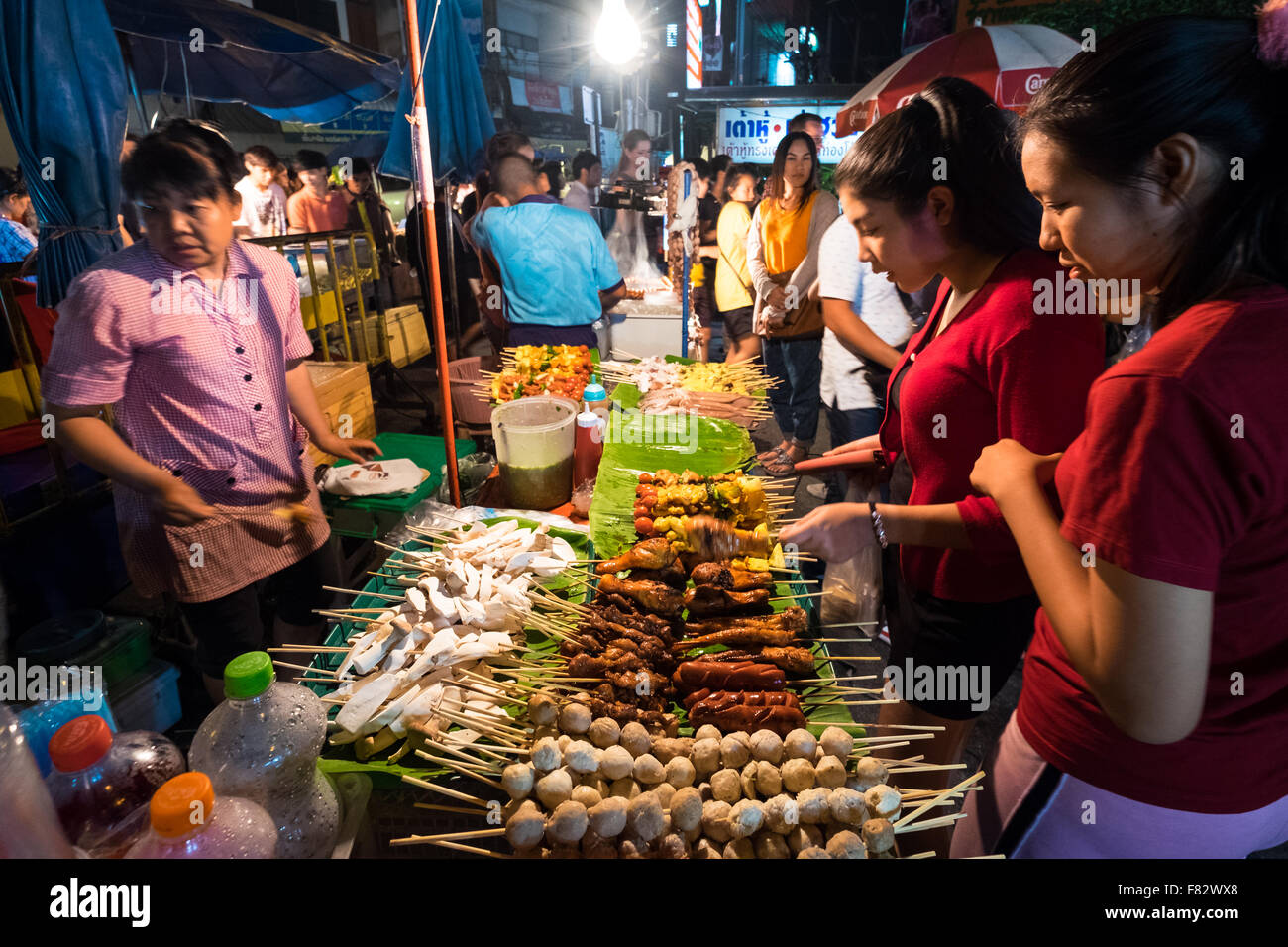 Asian stalls hi-res stock photography and images - Alamy