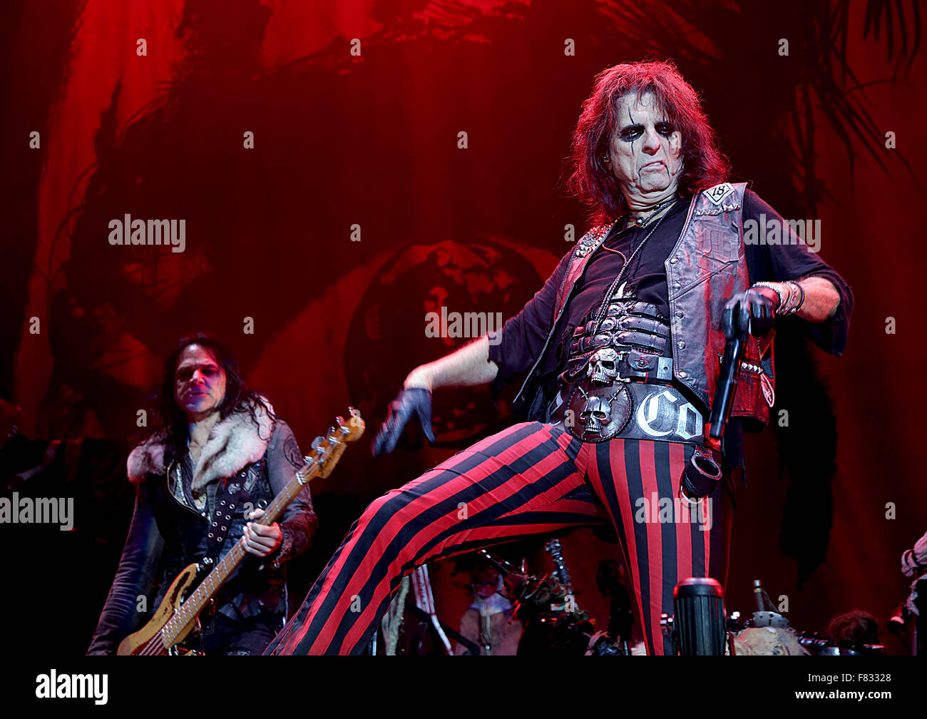 Alice Cooper performing at Manchester Arena Featuring: Alice Cooper ...