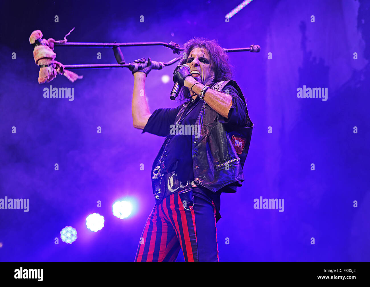 Alice Cooper performing at Manchester Arena Featuring: Alice Cooper ...