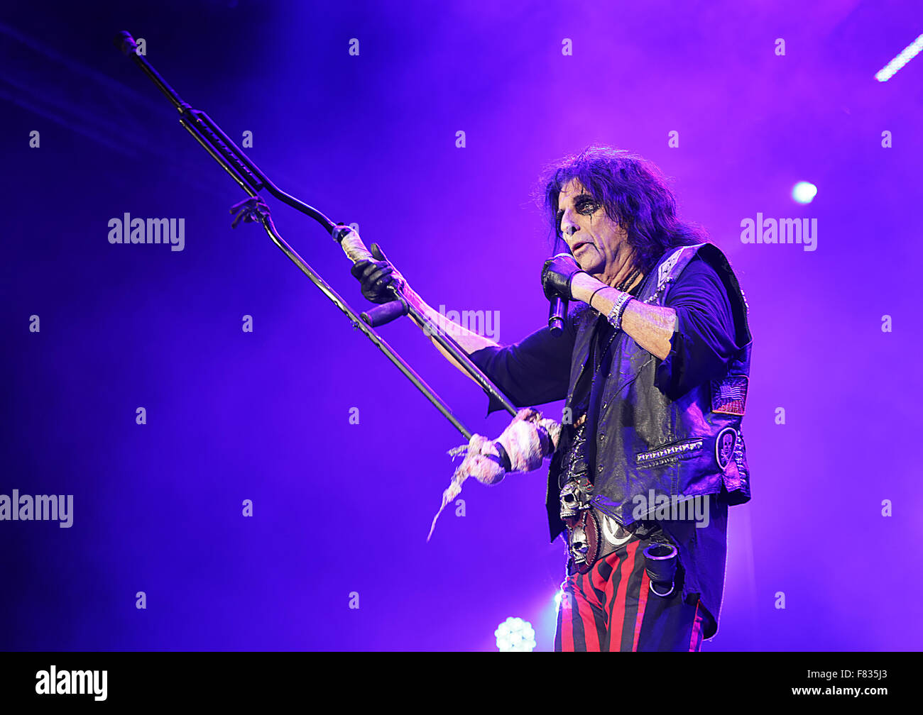 Alice Cooper performing at Manchester Arena Featuring: Alice Cooper ...