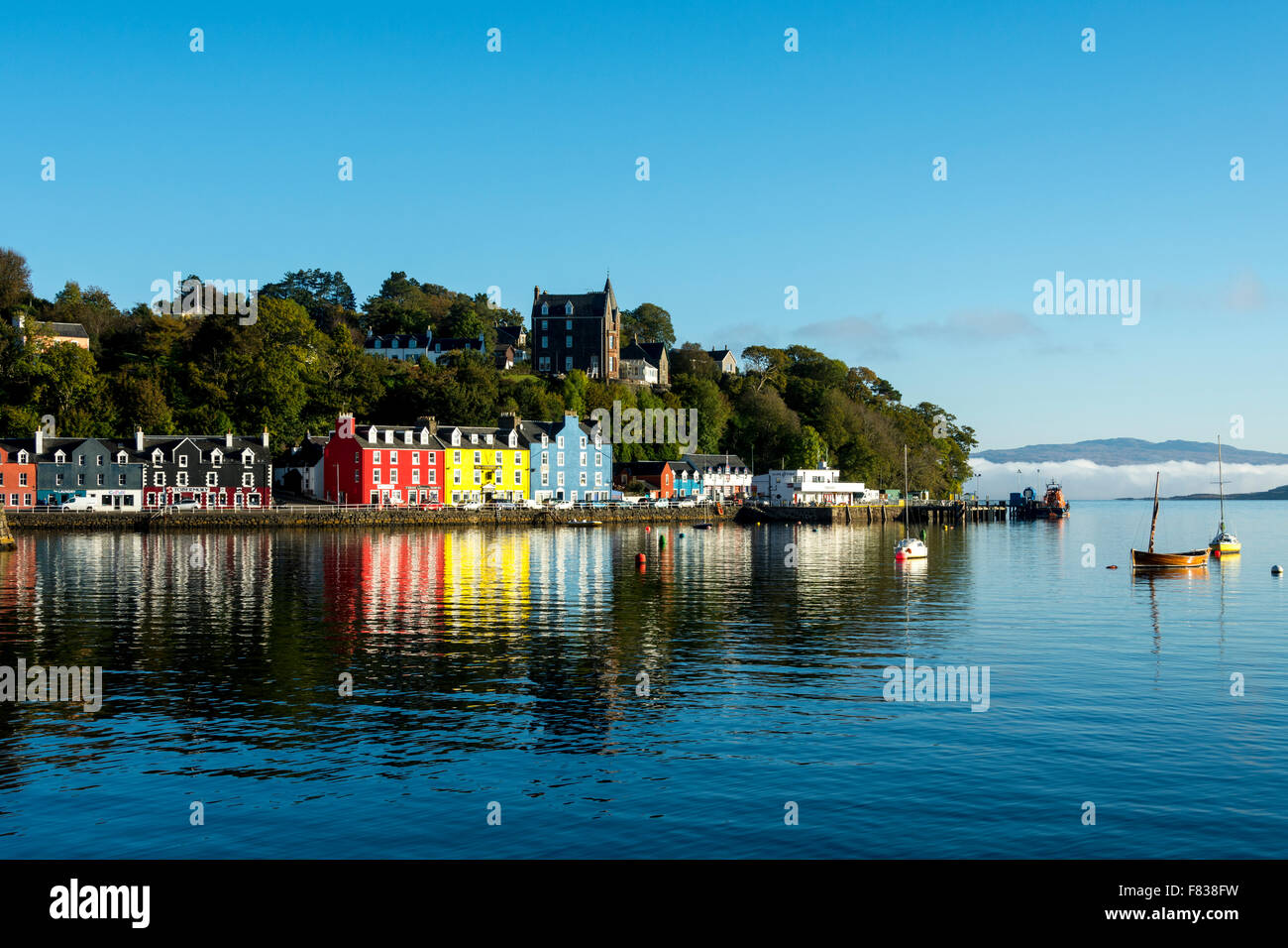 Colourful buildings on Main Street, Tobermory, over the harbour, Isle ... Colourful buildings on Main Street, Tobermory, over the harbour, Isle ...