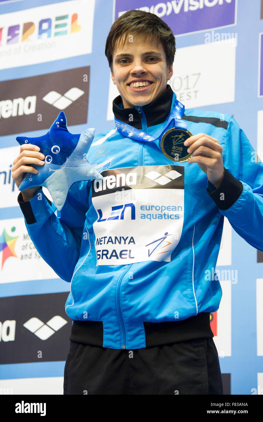 Netanya, Israel. 04th Dec, 2015. HENTKE Franziska GER Gold Medal 200m ...
