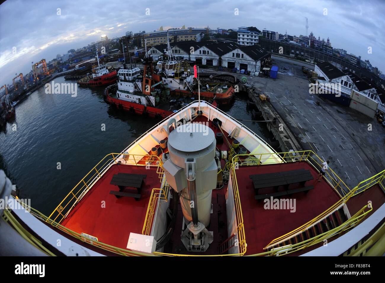 Colombo. 5th Dec, 2015. U.S. drilling ship JOIDES Resolution is ...
