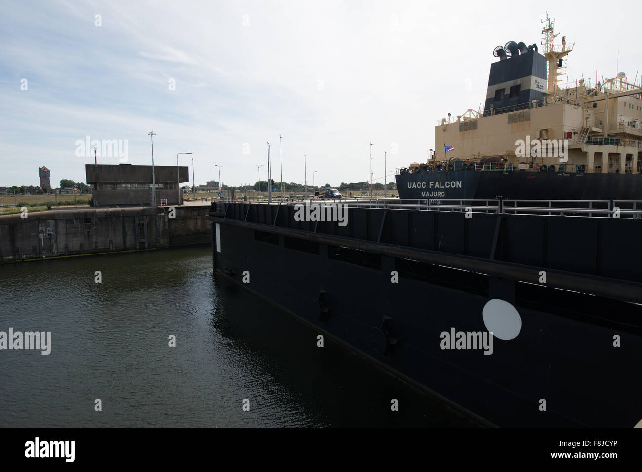 Large Ships entering the lock in IJmuiden Netherlands the biggest lock ...
