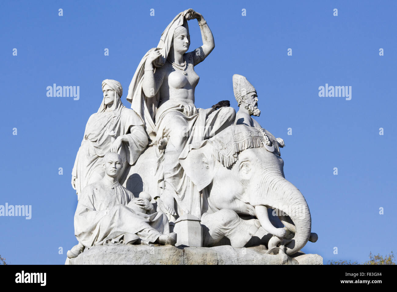 Prince albert statue marble hi-res stock photography and images - Alamy