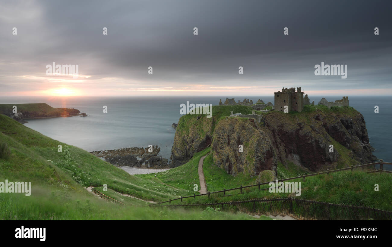 Dunnottar Castle at Sunrise Stock Photo - Alamy