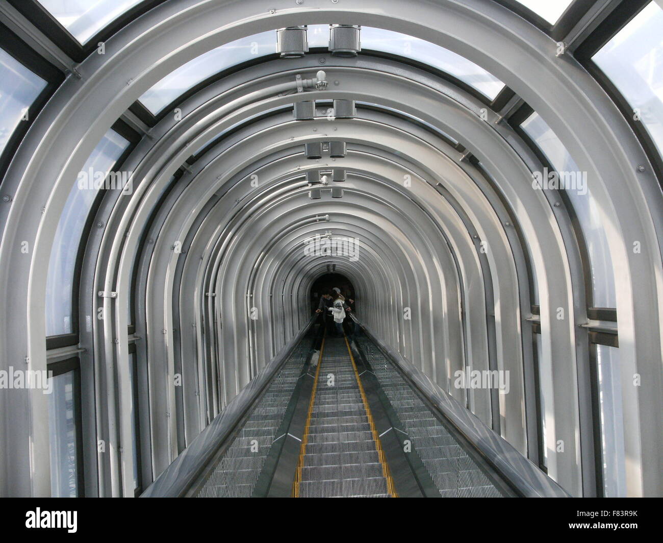 Covered arched bridge hi-res stock photography and images - Alamy
