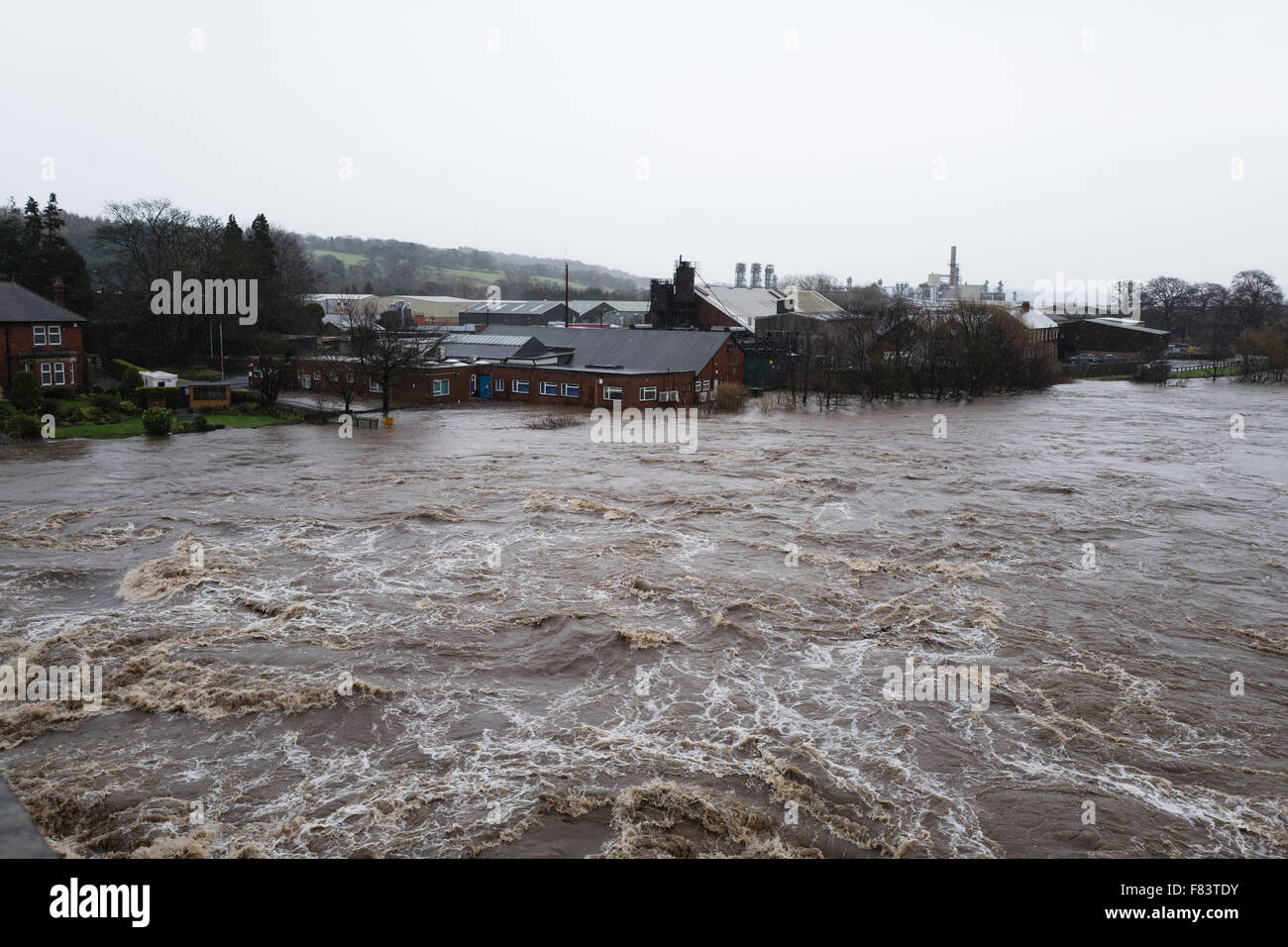 Hexham, Northumberland, UK. 05th Dec, 2015. Severe weather warning ...