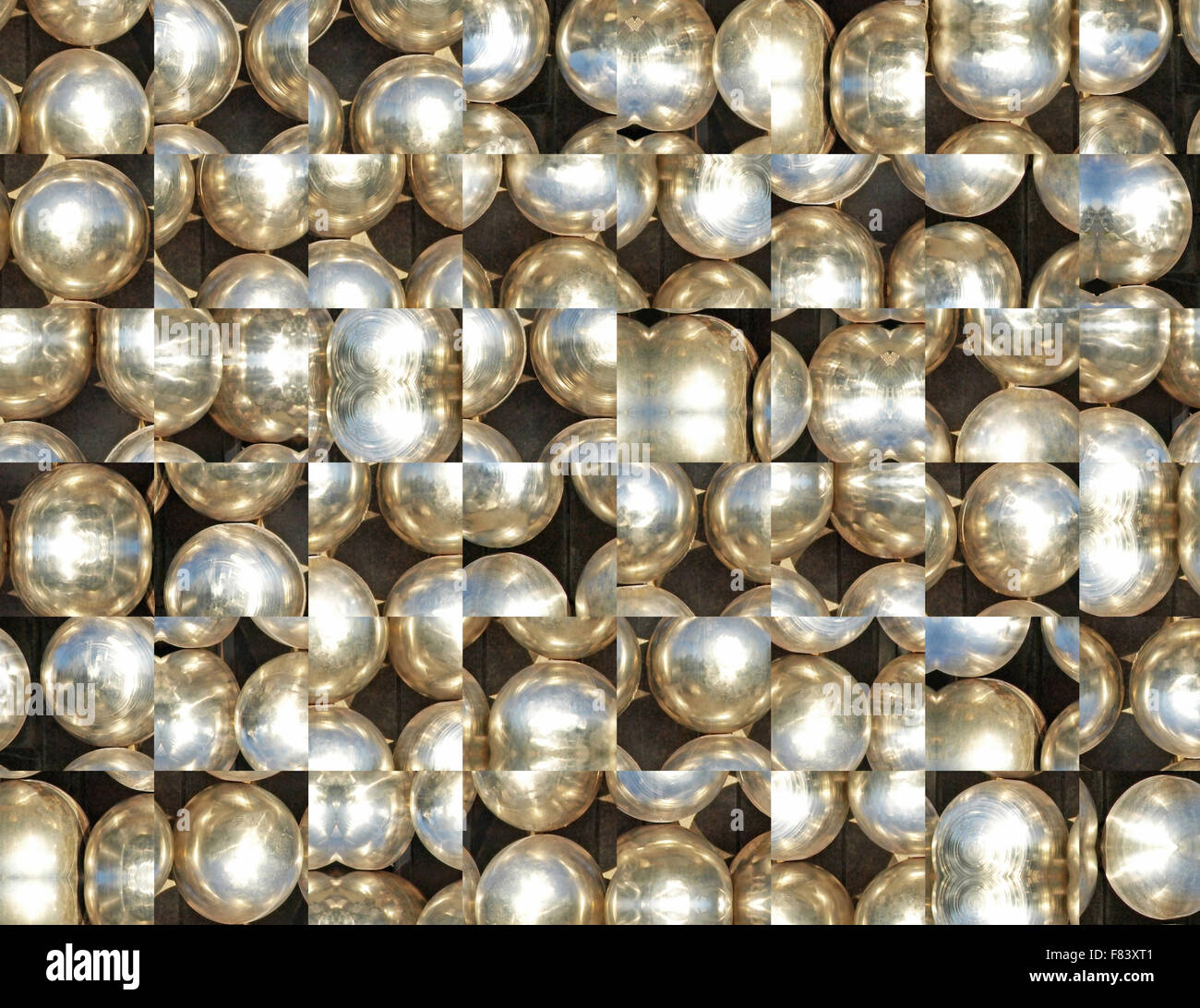 Silver metal balls abstract background Stock Photo - Alamy