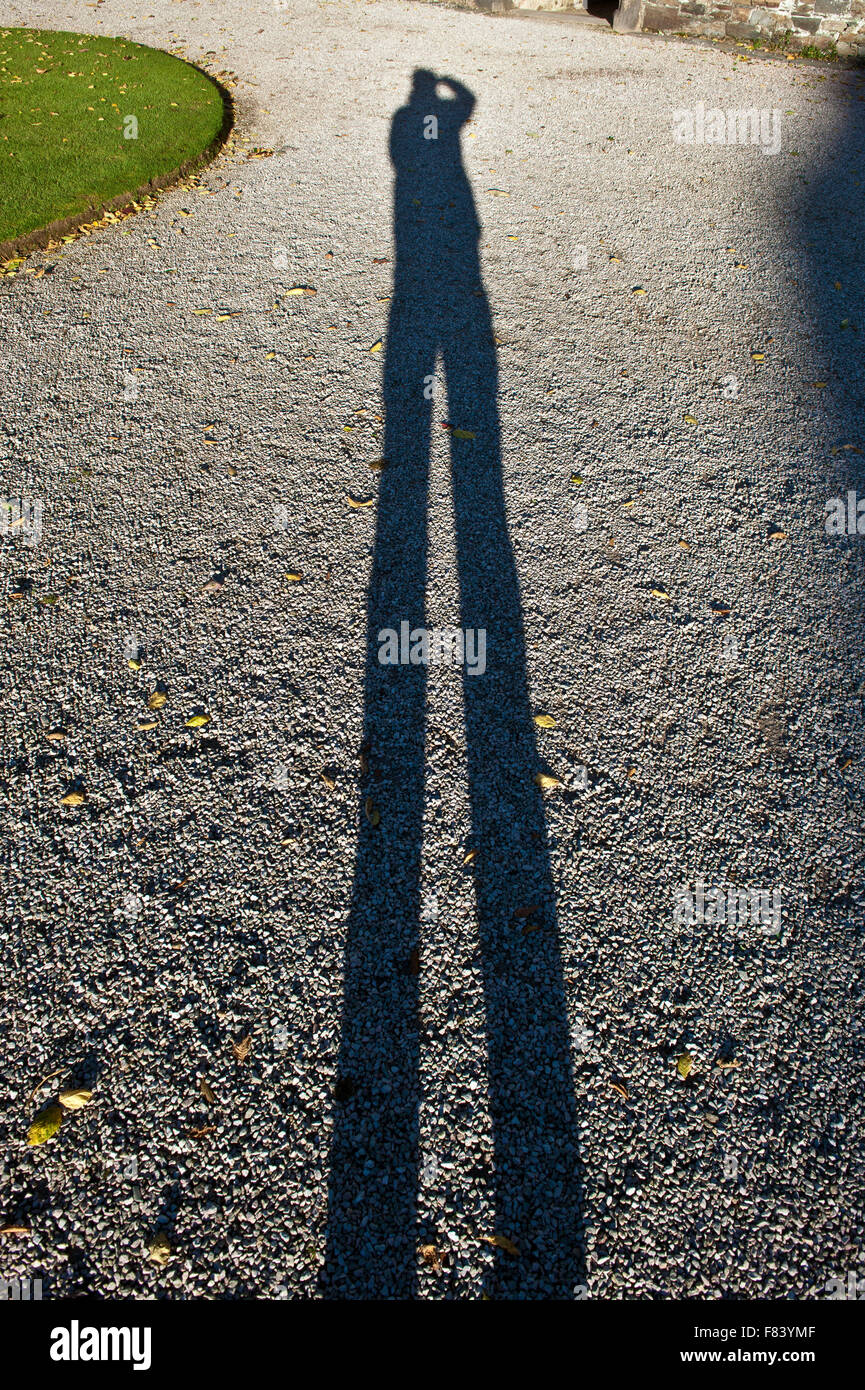 Long cast shadow hi-res stock photography and images - Alamy