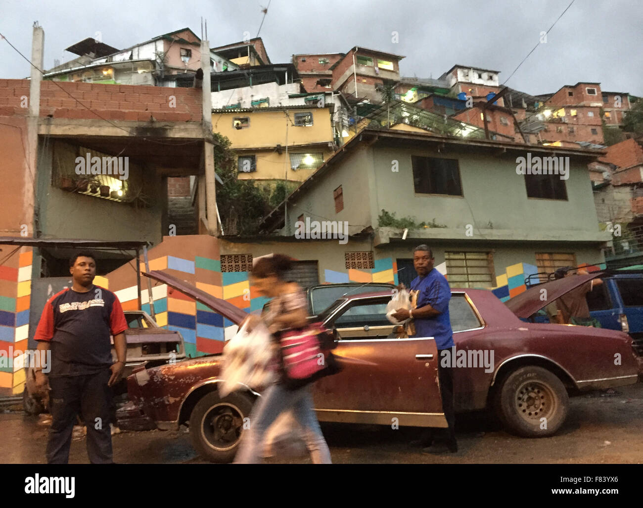 Street scene in caracas venezuela hi-res stock photography and images ...