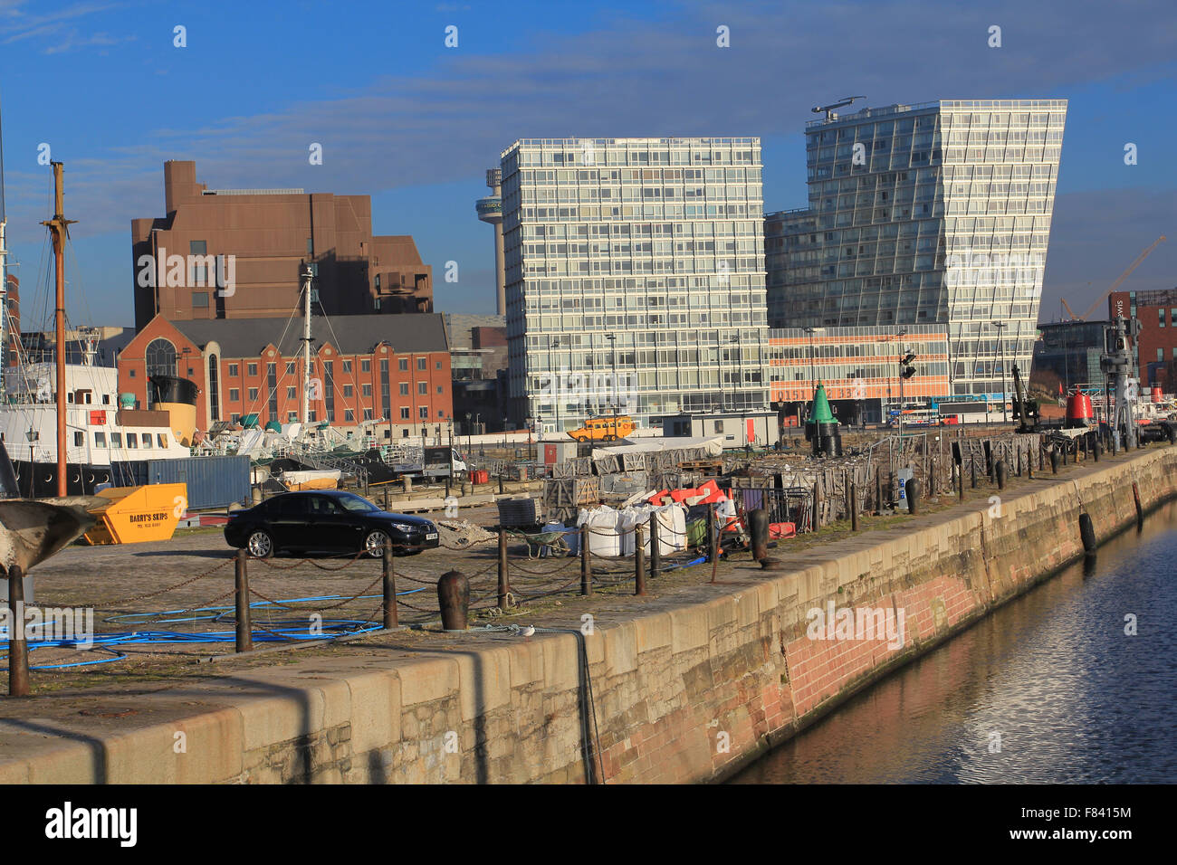 Queens Dock Liverpool High Resolution Stock Photography and Images - Alamy